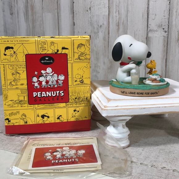 Hallmark | Holiday | Hallmark Peanuts Gallery Christmas Snoopy And ...